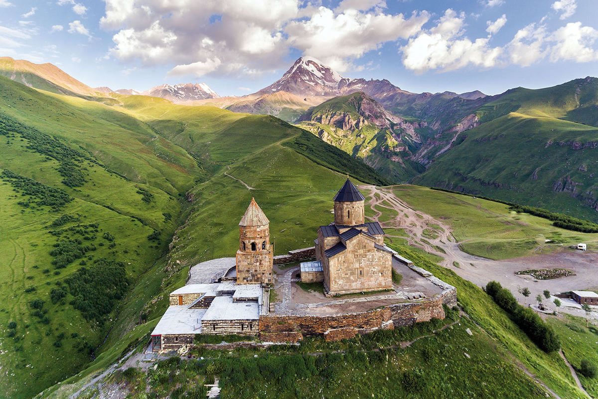 Beste Reisezeit und Klima für Georgien